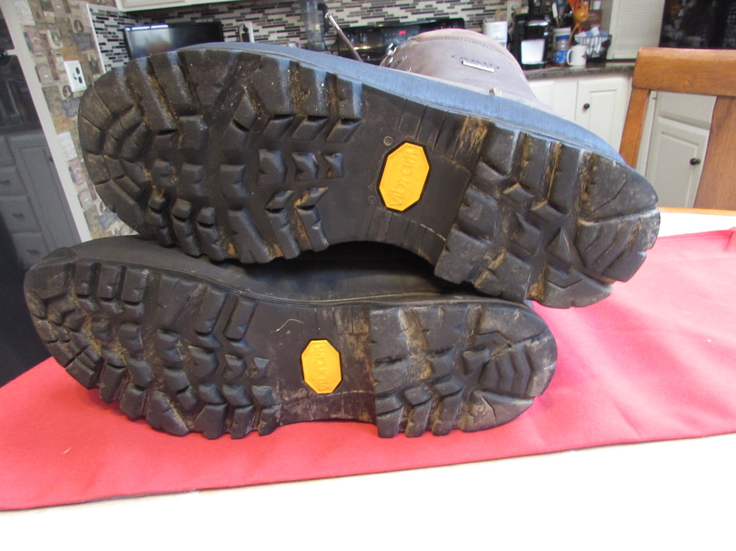 Boots 005 — Postimages