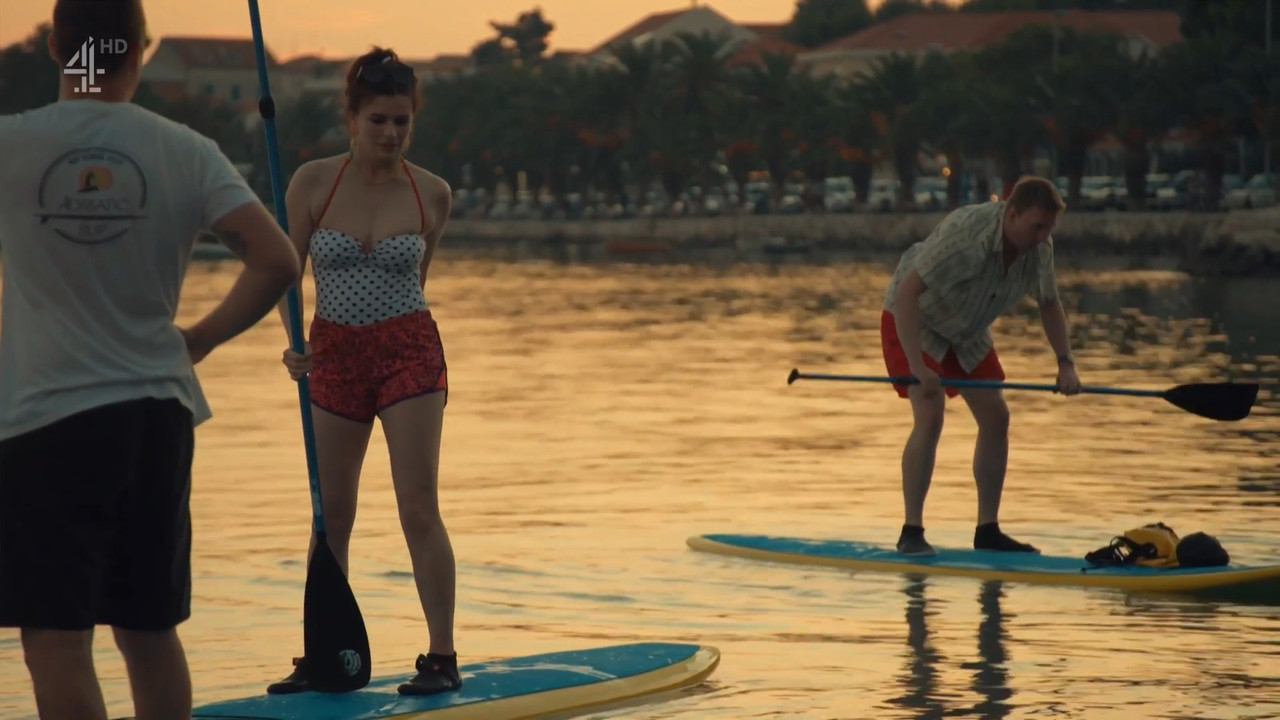 2022 04 11 21 30 Chan4 Travel Man 48 Hours In Split 10x2 mp4 snapshot 18 28 113 — Postimages