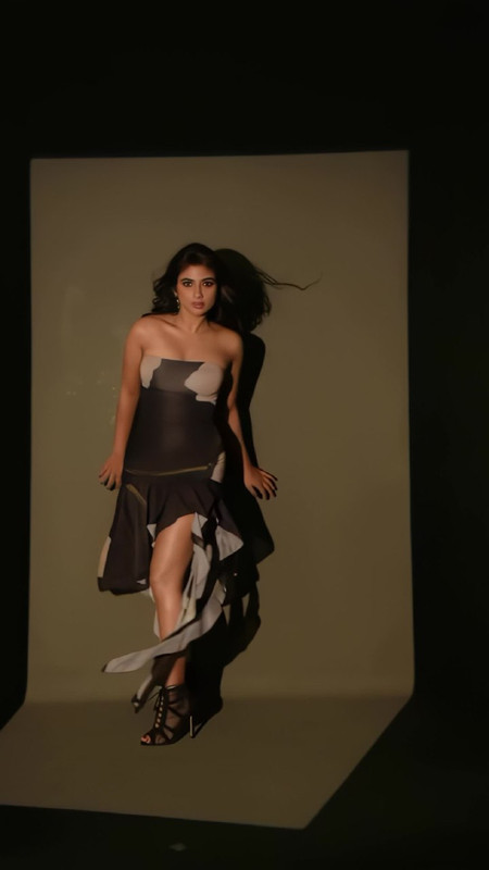 IMG 20241112 235929 528 — Postimages