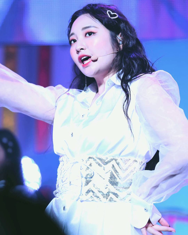 Kim Taeha (eks Momoland) - TribunnewsWiki.com