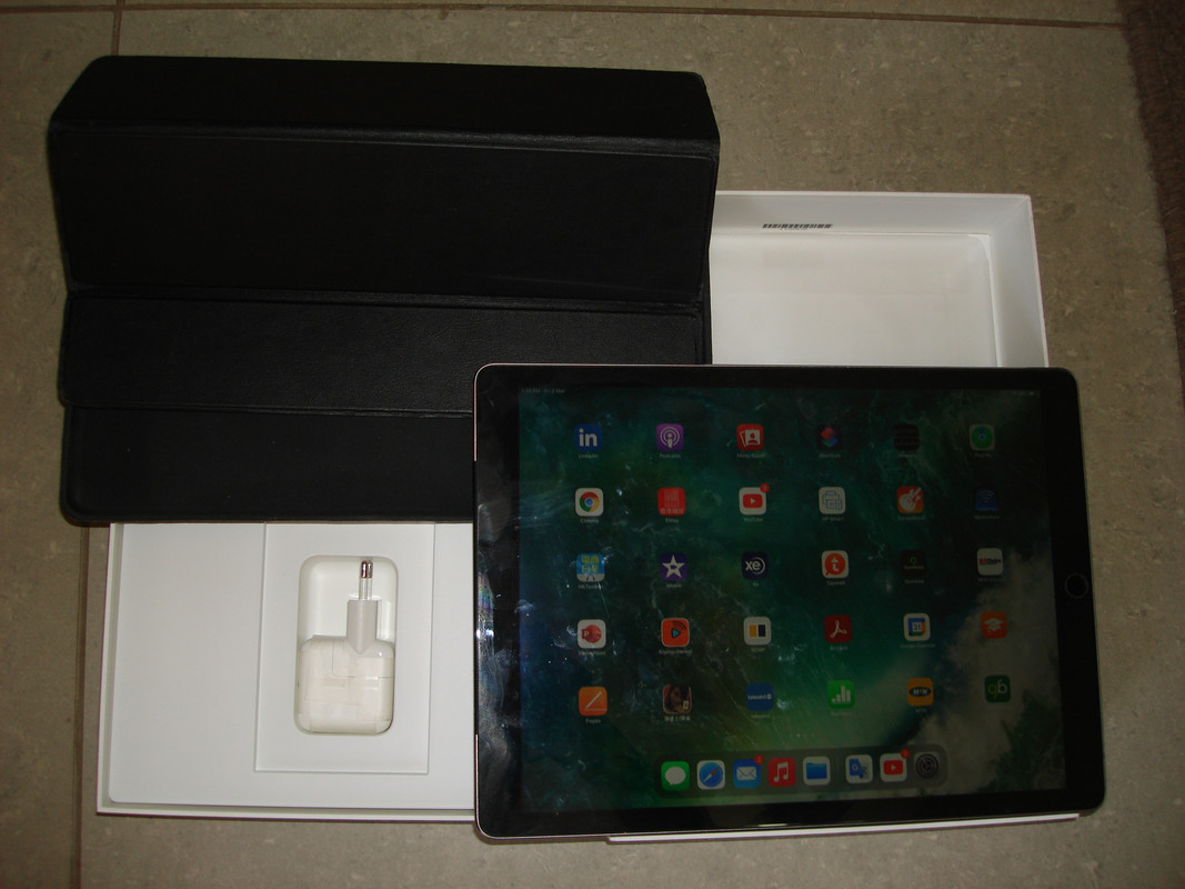 [For Sale] - Ipad Pro 12.9 Model A1652 generation wifi + cellar 128Gb ...