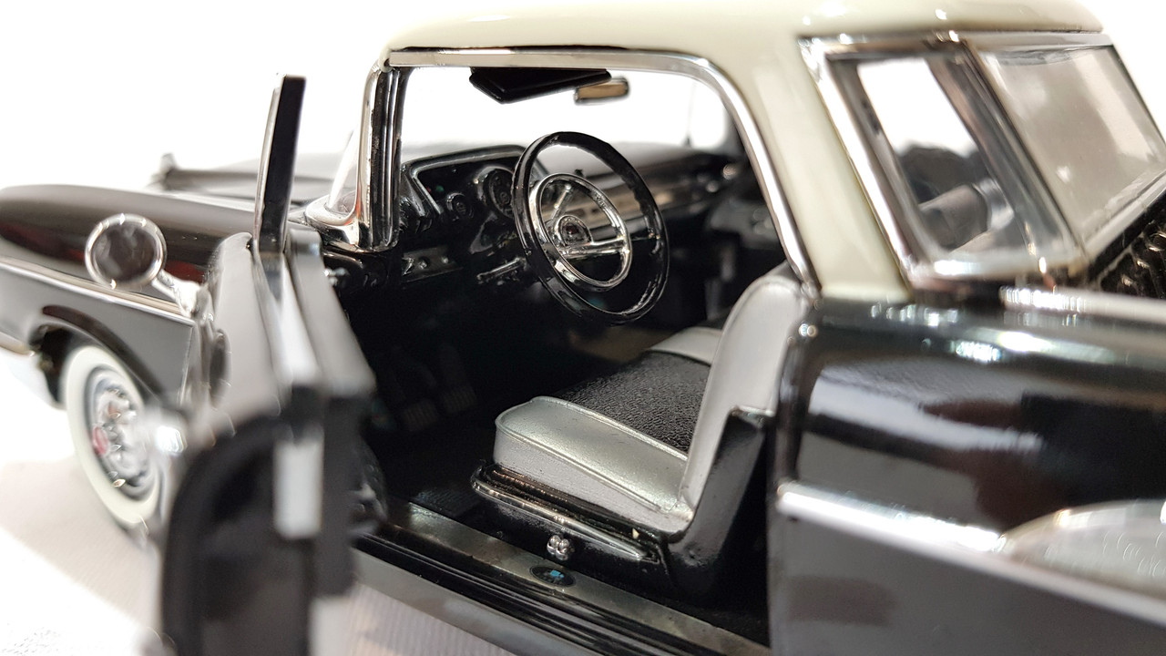 CV57 CMN629 — Postimages