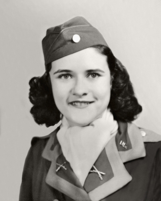 Pace W 16 13 8x10 ADJ — Postimages