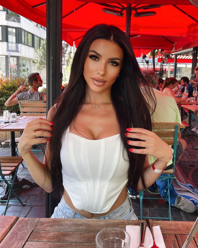 388 A0902 1289 4 BDF 9507 D499 D2479732 — Postimages