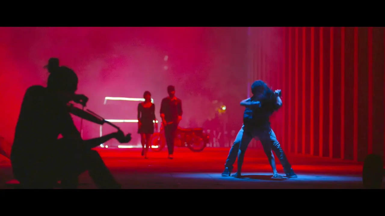 f 203 — Postimages