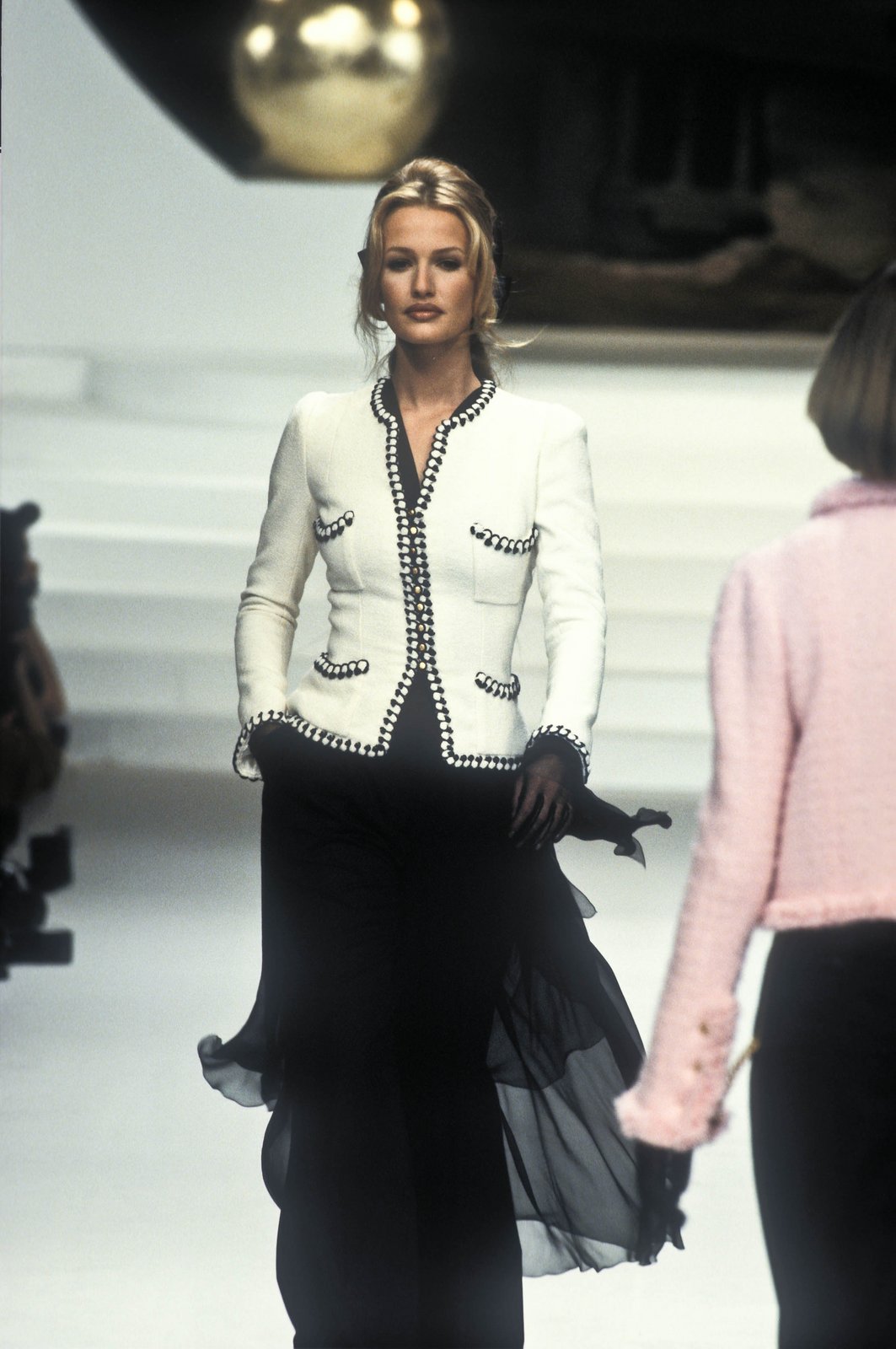 Fashion Classic: CHANEL Haute Couture Spring/Summer 1994 | Lipstick Alley