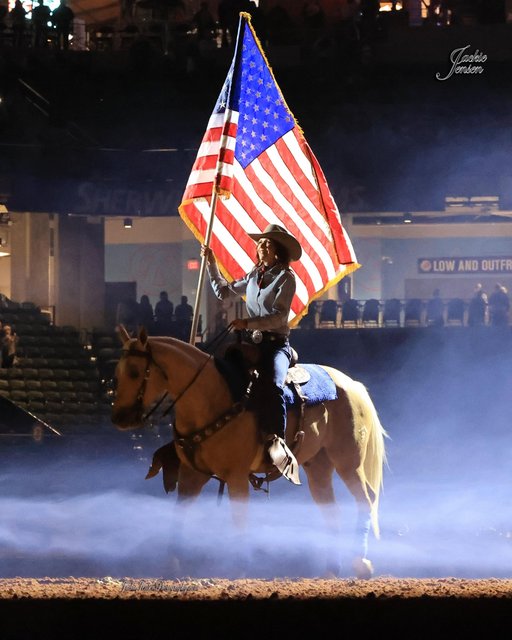 Kristi Noem - NFR | TigerDroppings.com