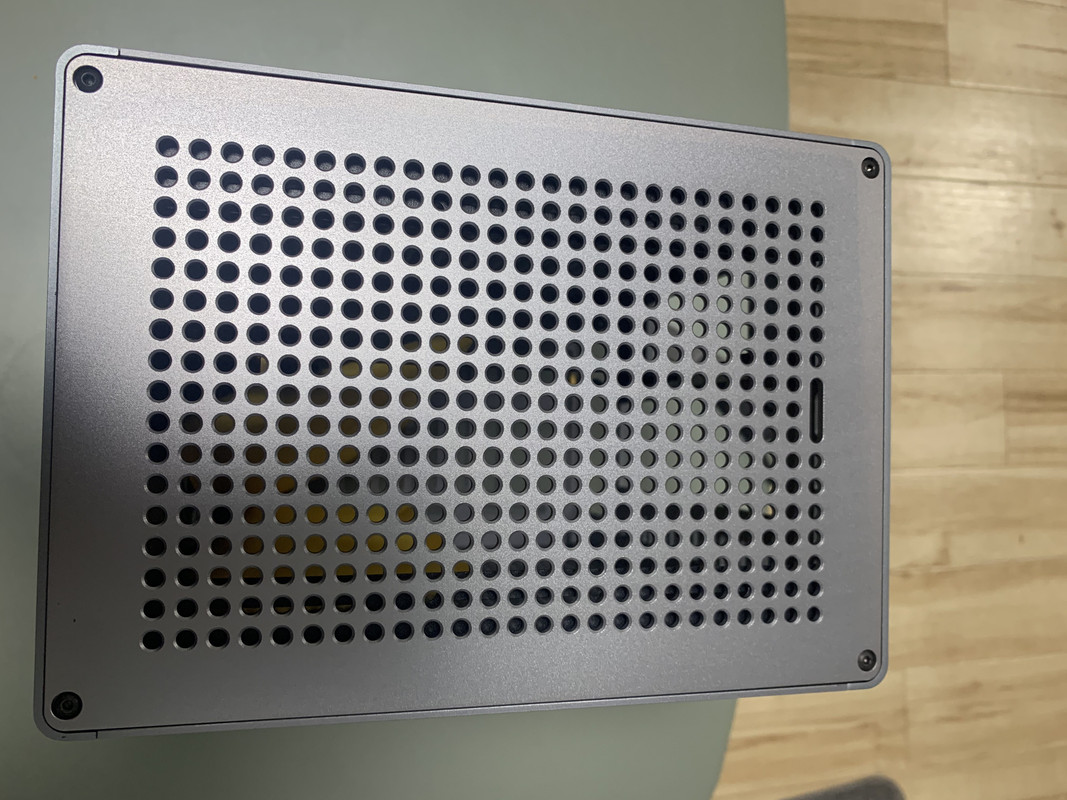 2 E48 AA6 A 0539 4 B95 AE13 A763 F70 F0 B0 D — Postimages