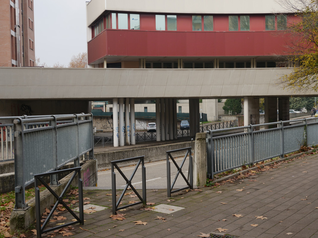 PG9 0838 — Postimages