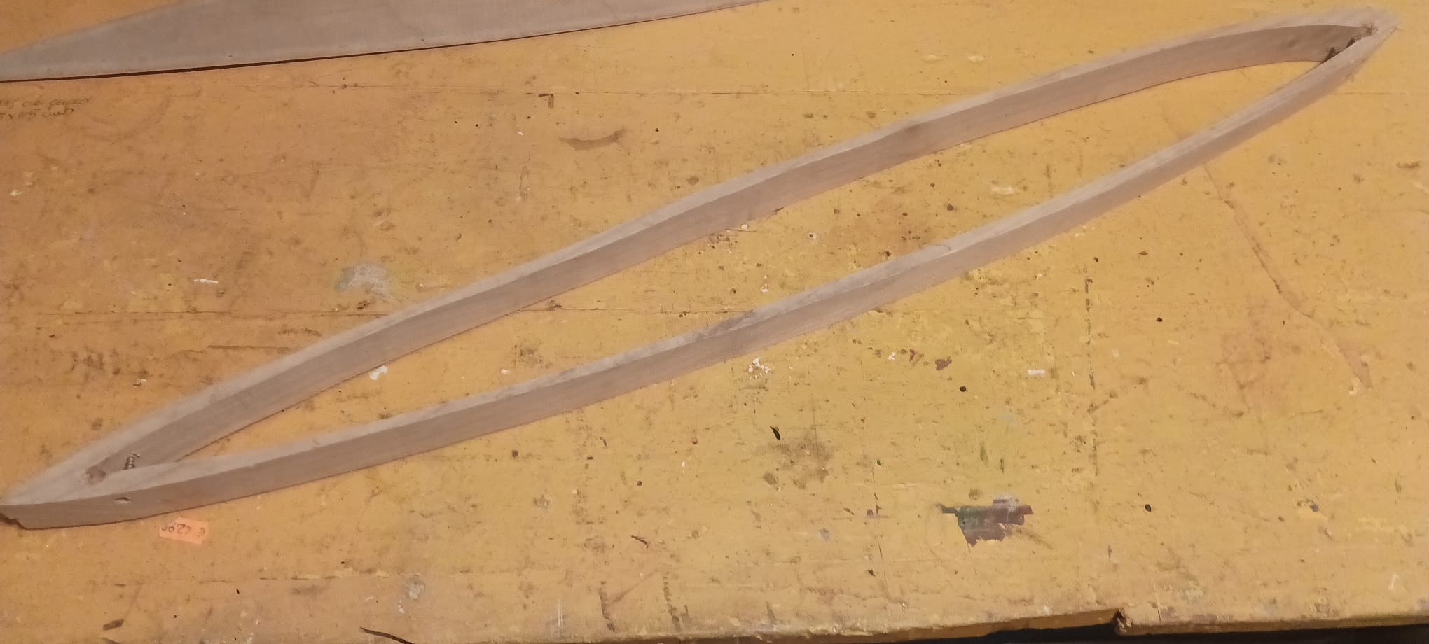 Casco vertical — Postimages