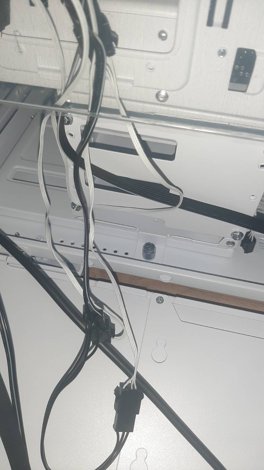 cables02 — Postimages