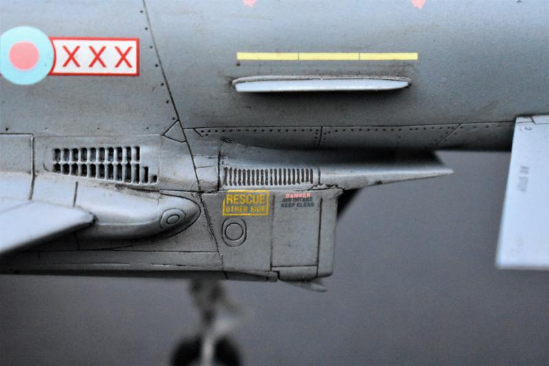 Typhoon Trainer- 1:48 Eurofighter T3 - Ready for Inspection - Aircraft ...