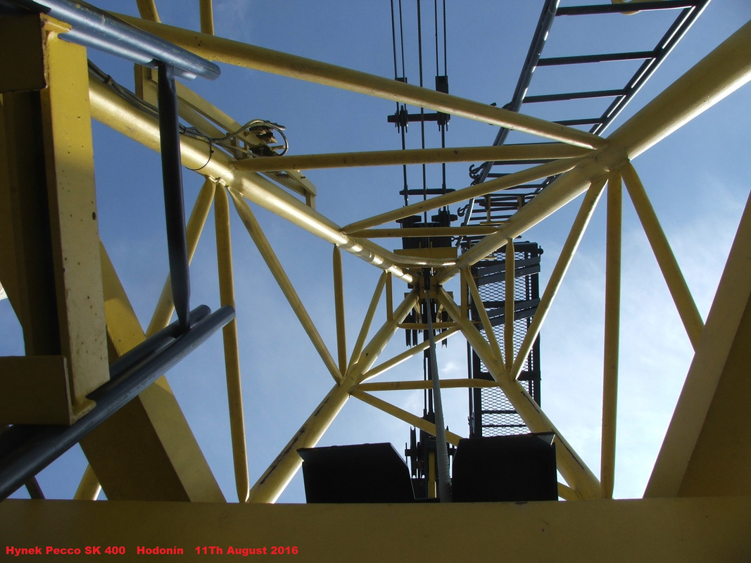 DSCF4884 Potain F3 29 A — Postimages