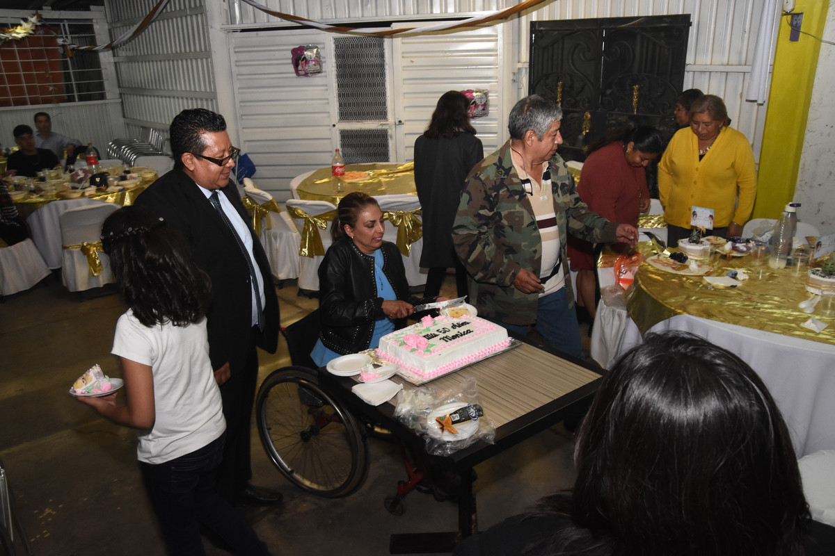 1 (240) — Postimages