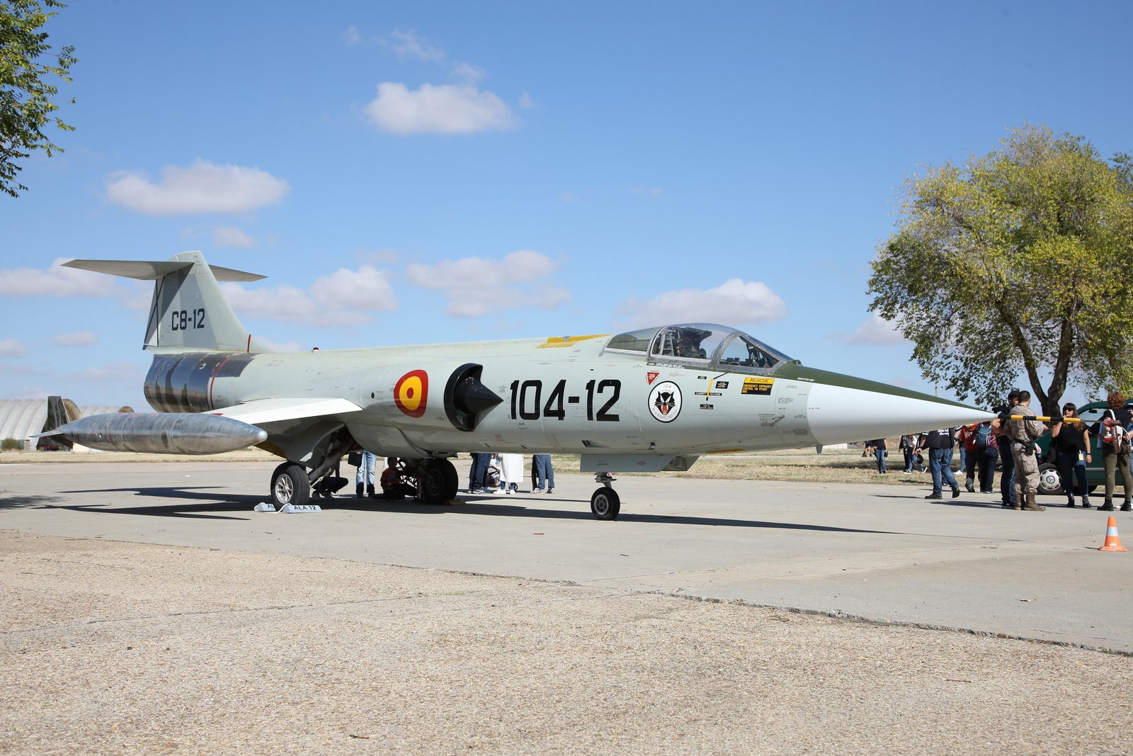 2 X4 D7686 2 — Postimages