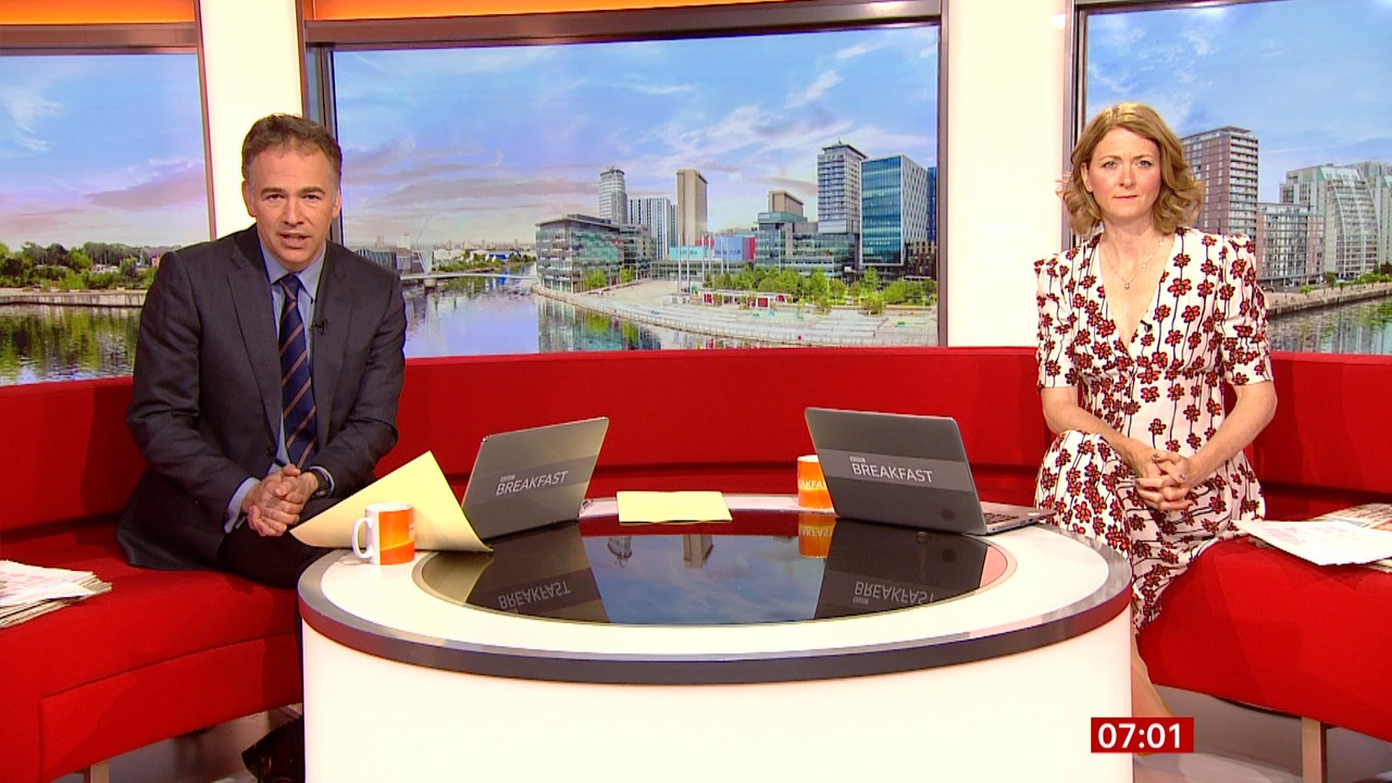 Breakfast BBC ONE HD 2021 05 16 ts snapshot 01 07 04 379 — Postimages