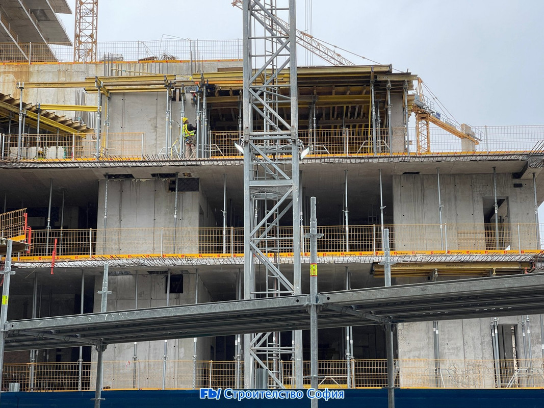 dr IMG 3688 — Postimages