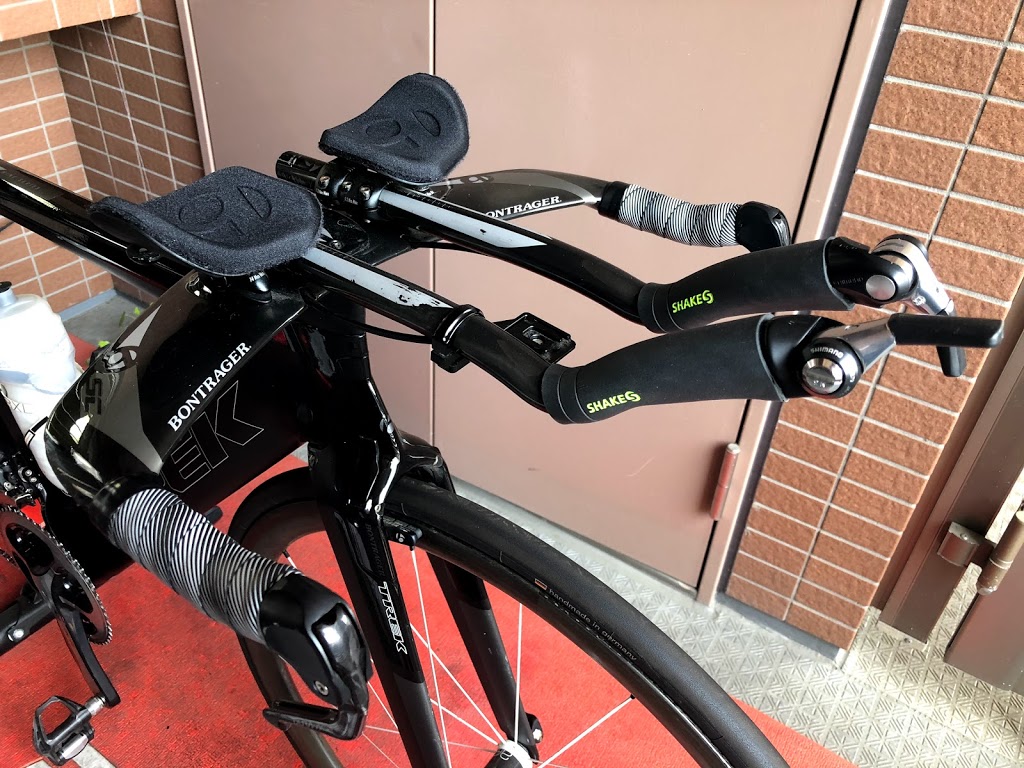 New Base Bar & Aero Bar Grip Solution: Shakes Pistola - Triathlon Forum - Slowtwitch Forum