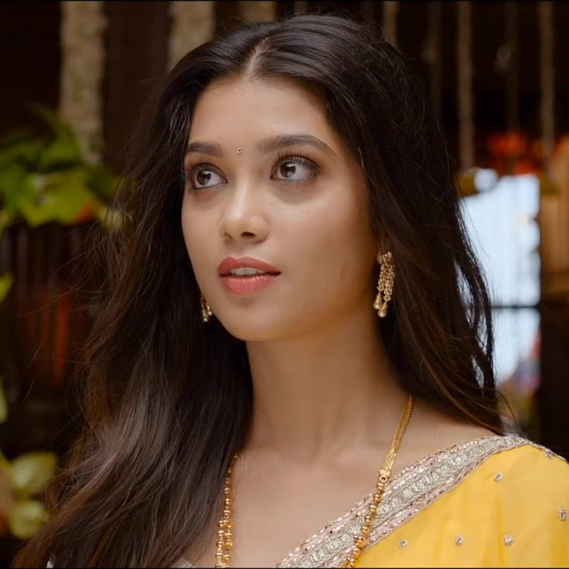 Digangana Suryavanshi Hot Exotic Expressions Romantic Scenes 1080p ...