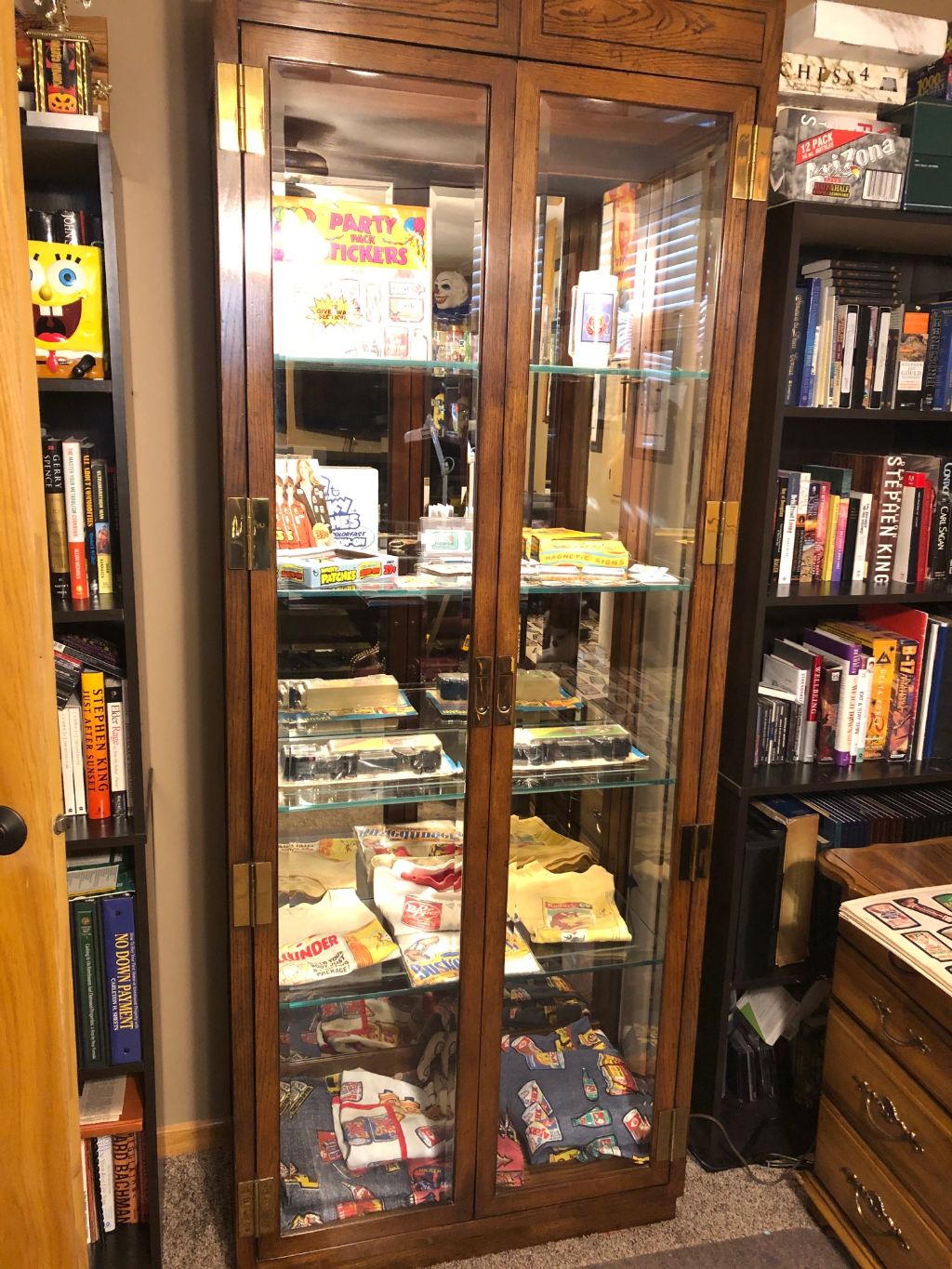 Odd cabinet — Postimages