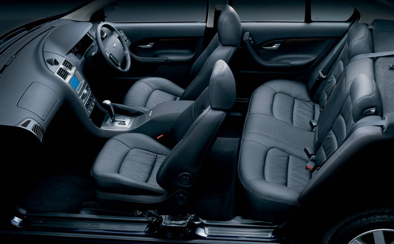 BA FAIRMONT GHIA INTERIOR — Postimages