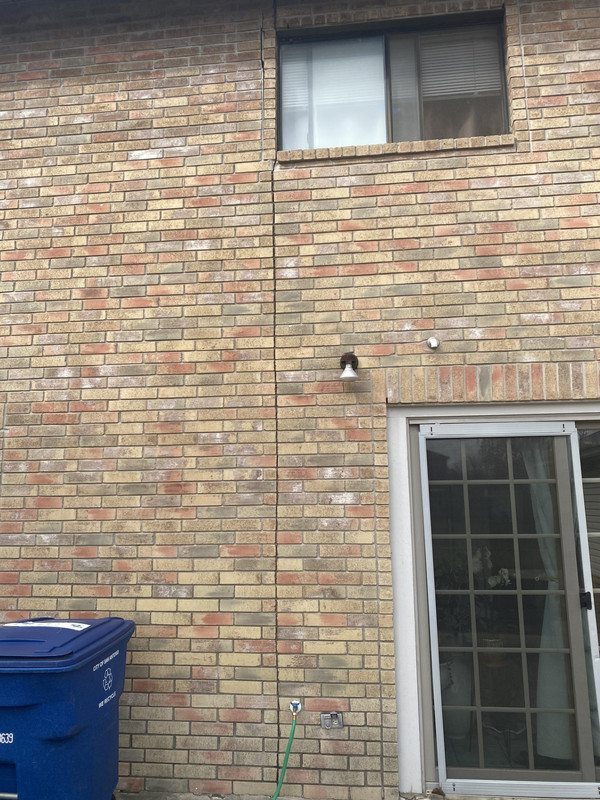 House Exterior Vertical Crack Concrete — Postimages