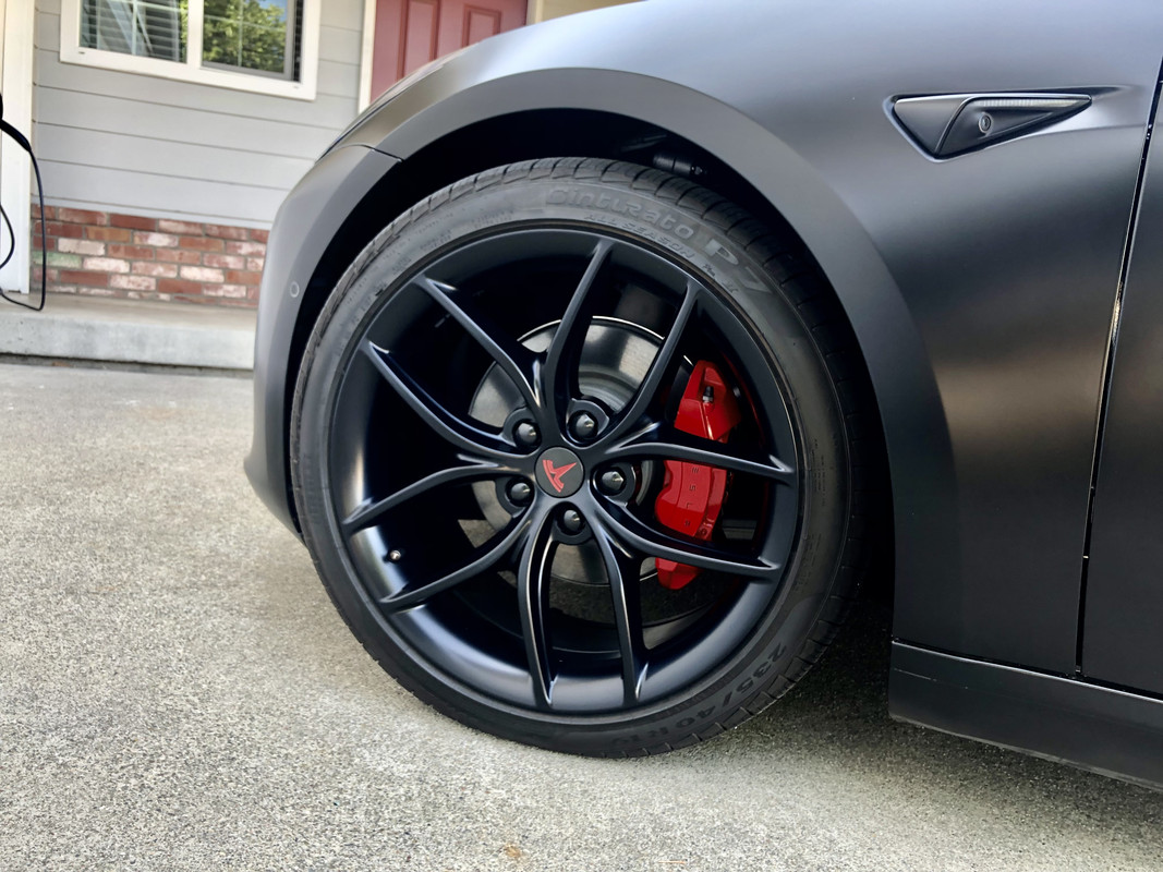 Can anyone identify this rim? : r/TeslaModel3