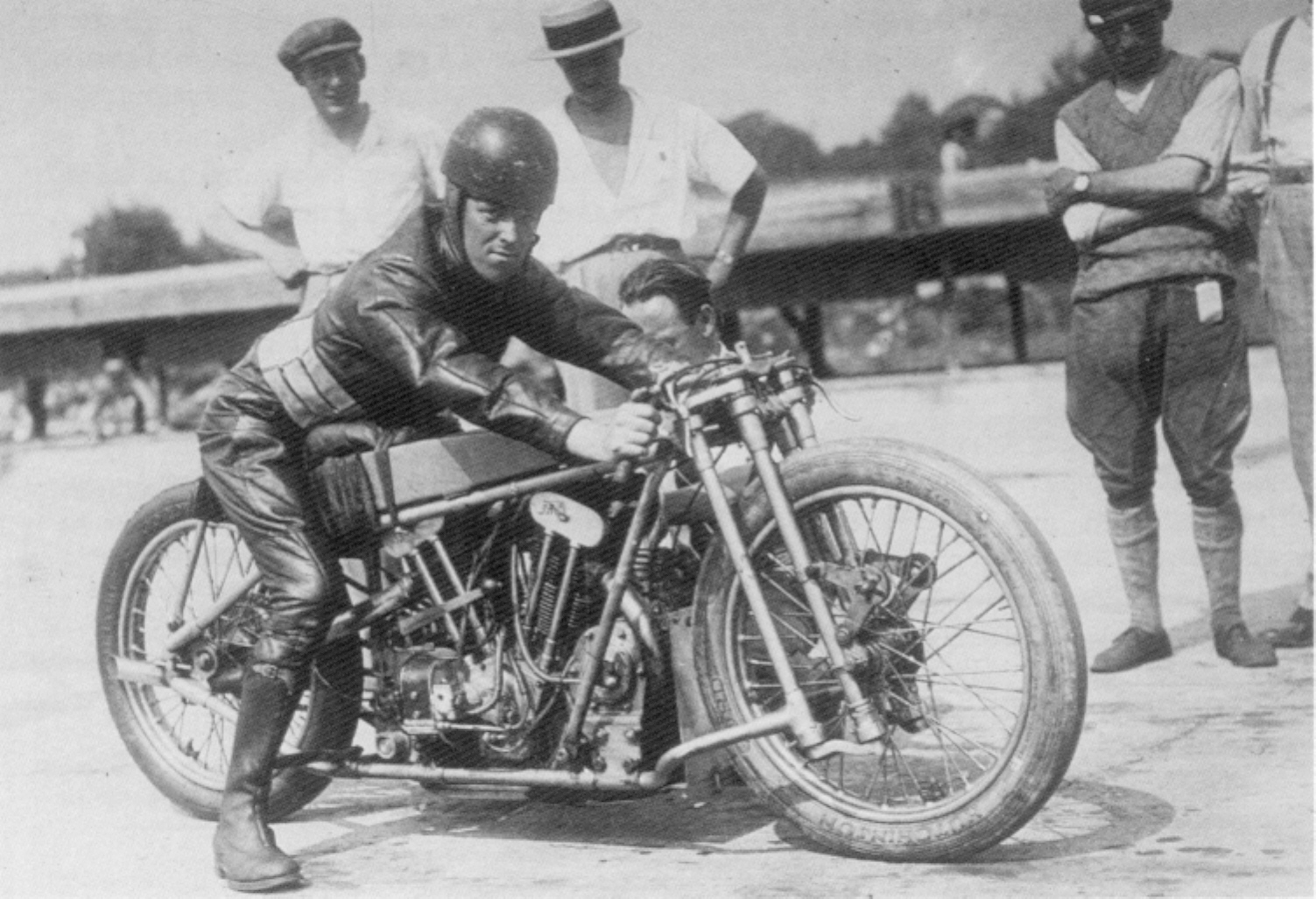 OEC Temple 1000 cc recordmotor 1930 — Postimages