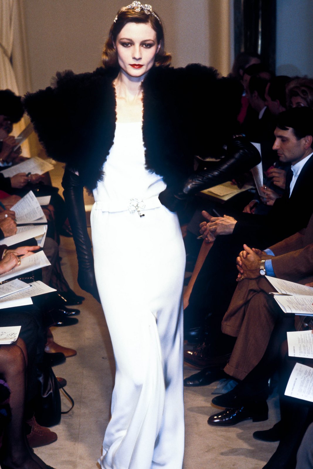Fashion Classic: CHANEL Haute Couture Fall/Winter 1982 | Lipstick Alley