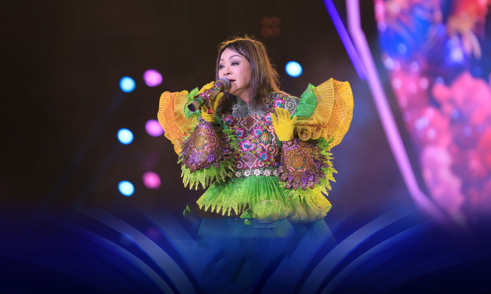 24 2677 — Postimages