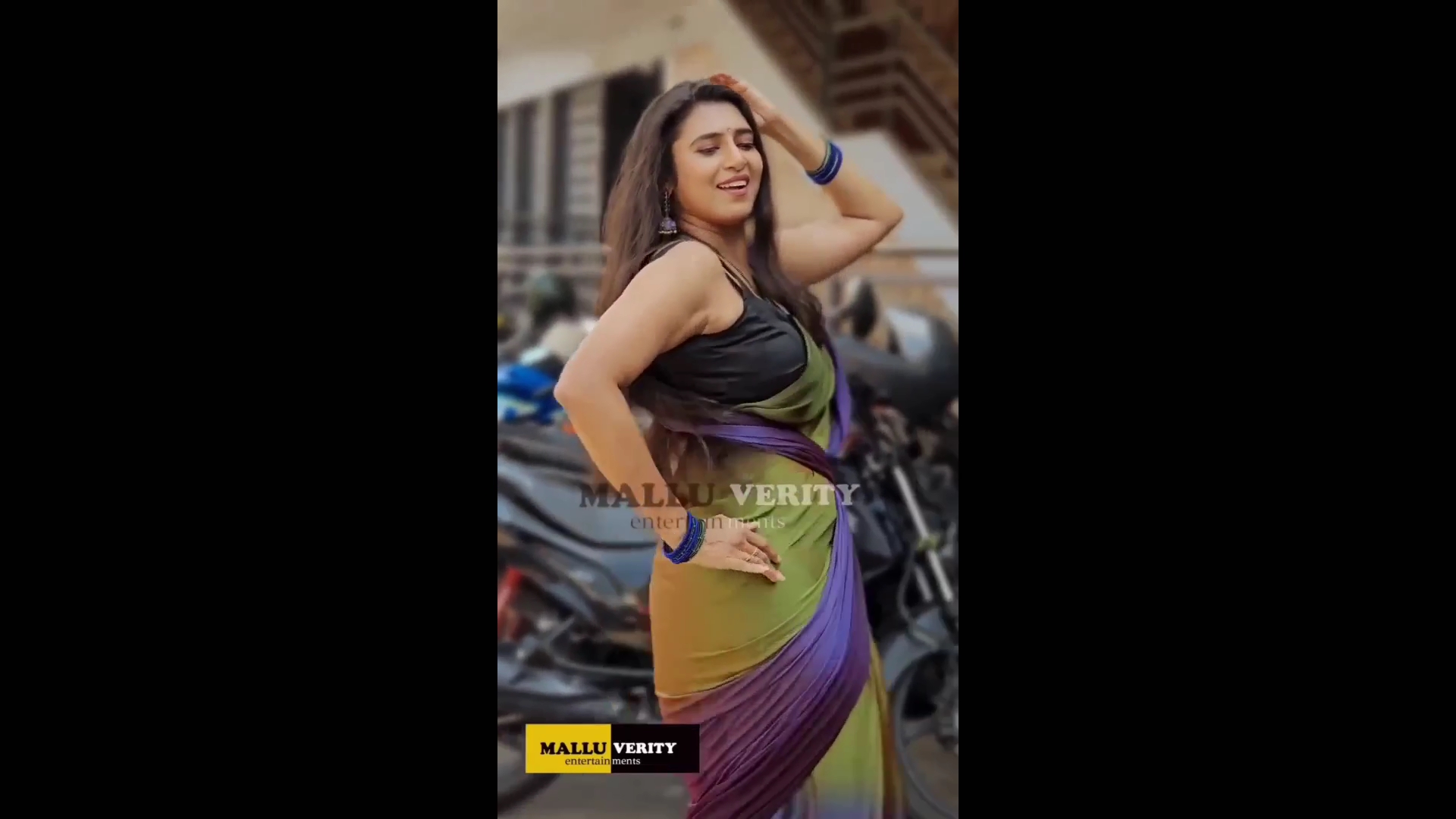 3248221419115865868 merged mp4 snapshot 00 20 [2023 12 06 08 31 13] — Postimages