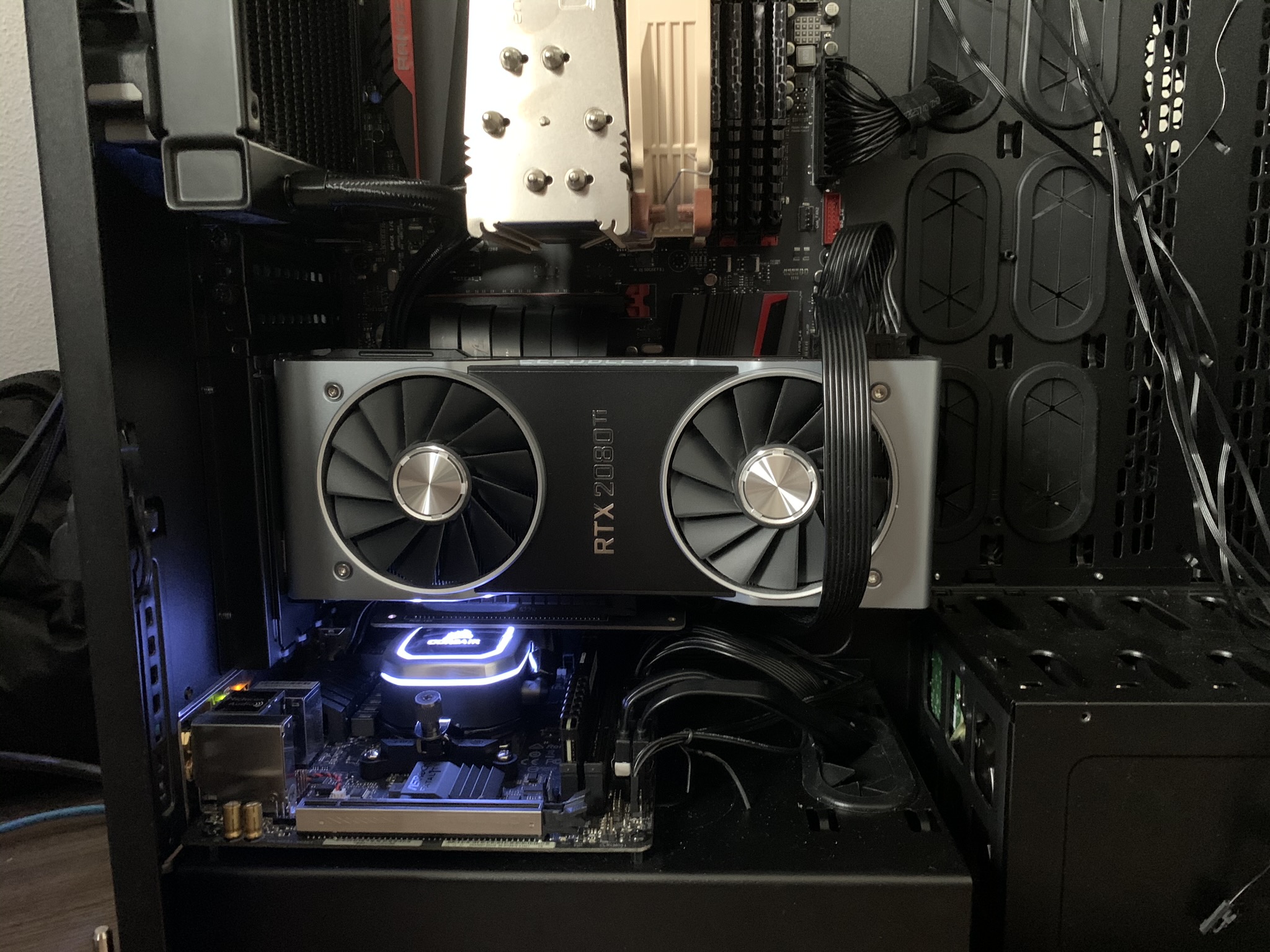 main system gpu vertical mount — Postimages