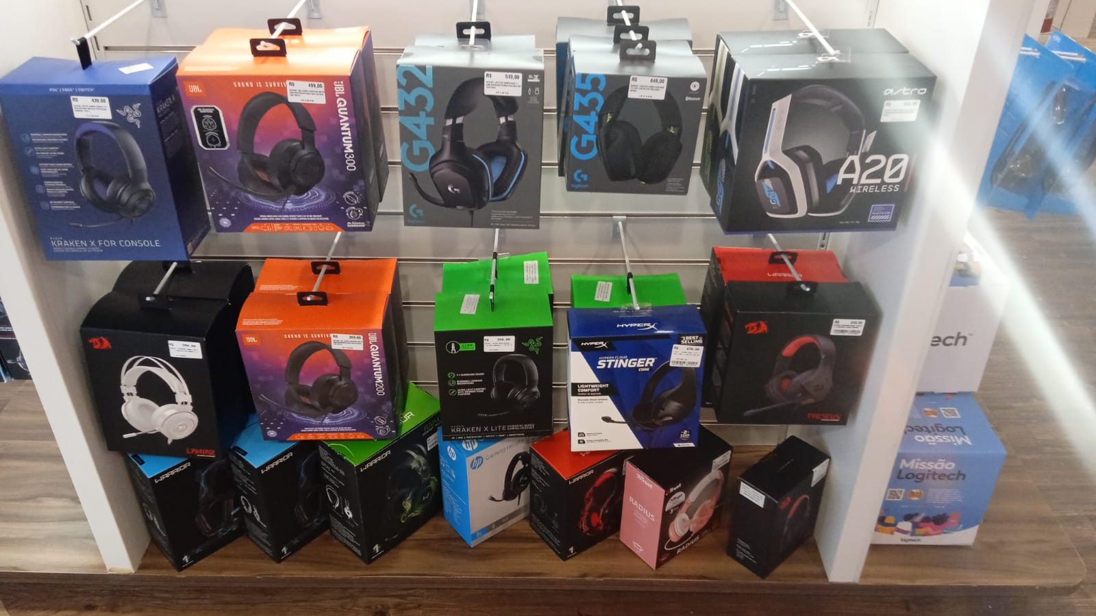 2fc2a3f9 f239 46d7 8f4b 0a91c78fe2c3 — Postimages