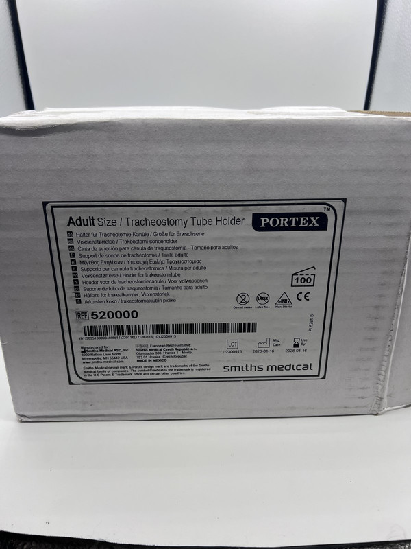 PORTEX ADULT SIZE TRACHEOSTOMY TUBE HOLDER 520000 SMITHS MEDICAL PACK ...