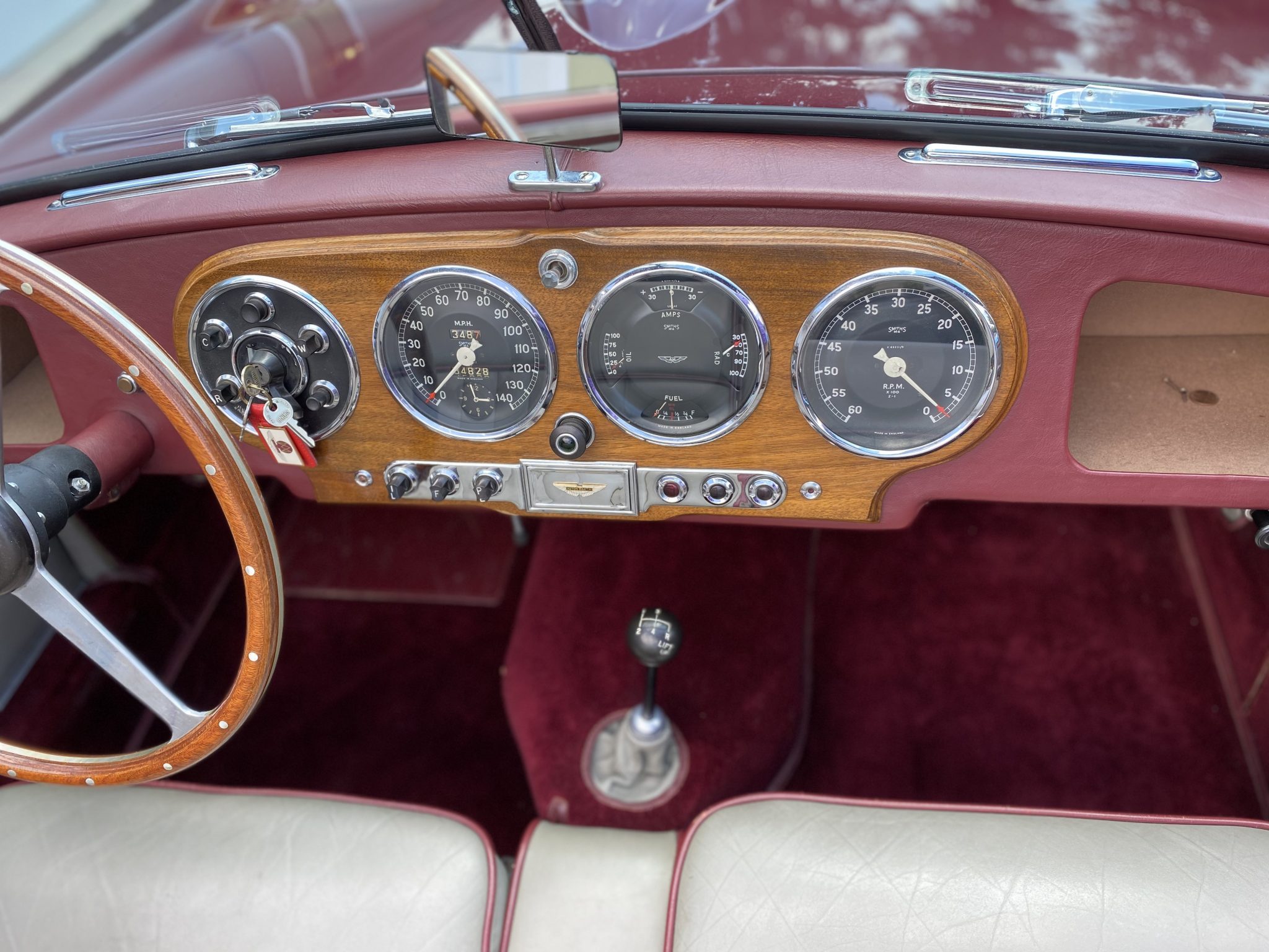 0 53 AM DB2 DHC 3 — Postimages