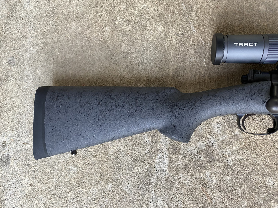 1908355 E C9 E4 4 EF8 BE50 29 A398428334 — Postimages