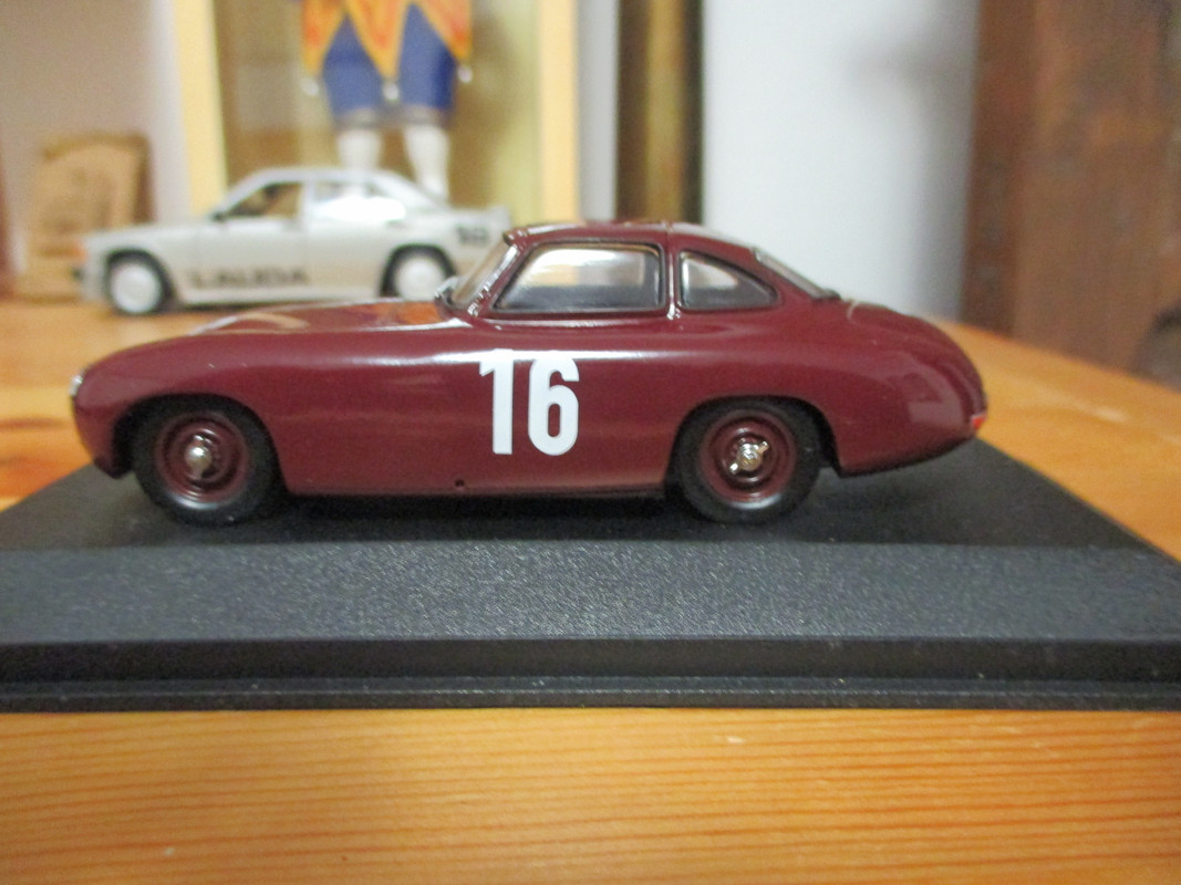 044 300 SL GP Berna Rudi — Postimages