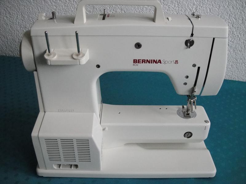 *BERNINA 802 Sport * 2 Monate Garantie (D'occasion) à Frauenfeld pour ...