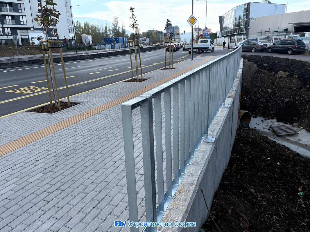 dr IMG 0556 — Postimages