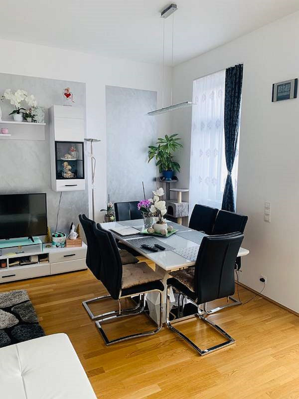 Top (1) — Postimages