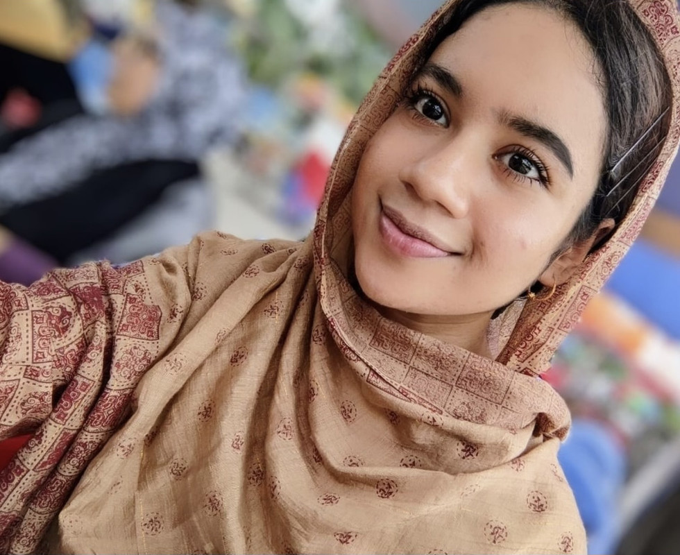 2 AA1225 D 3539 45 F6 9 A7 F AE3625 DF841 E — Postimages