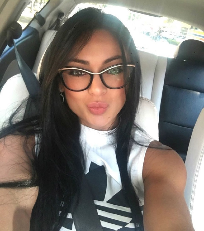 2610107de4e069cd — Postimages