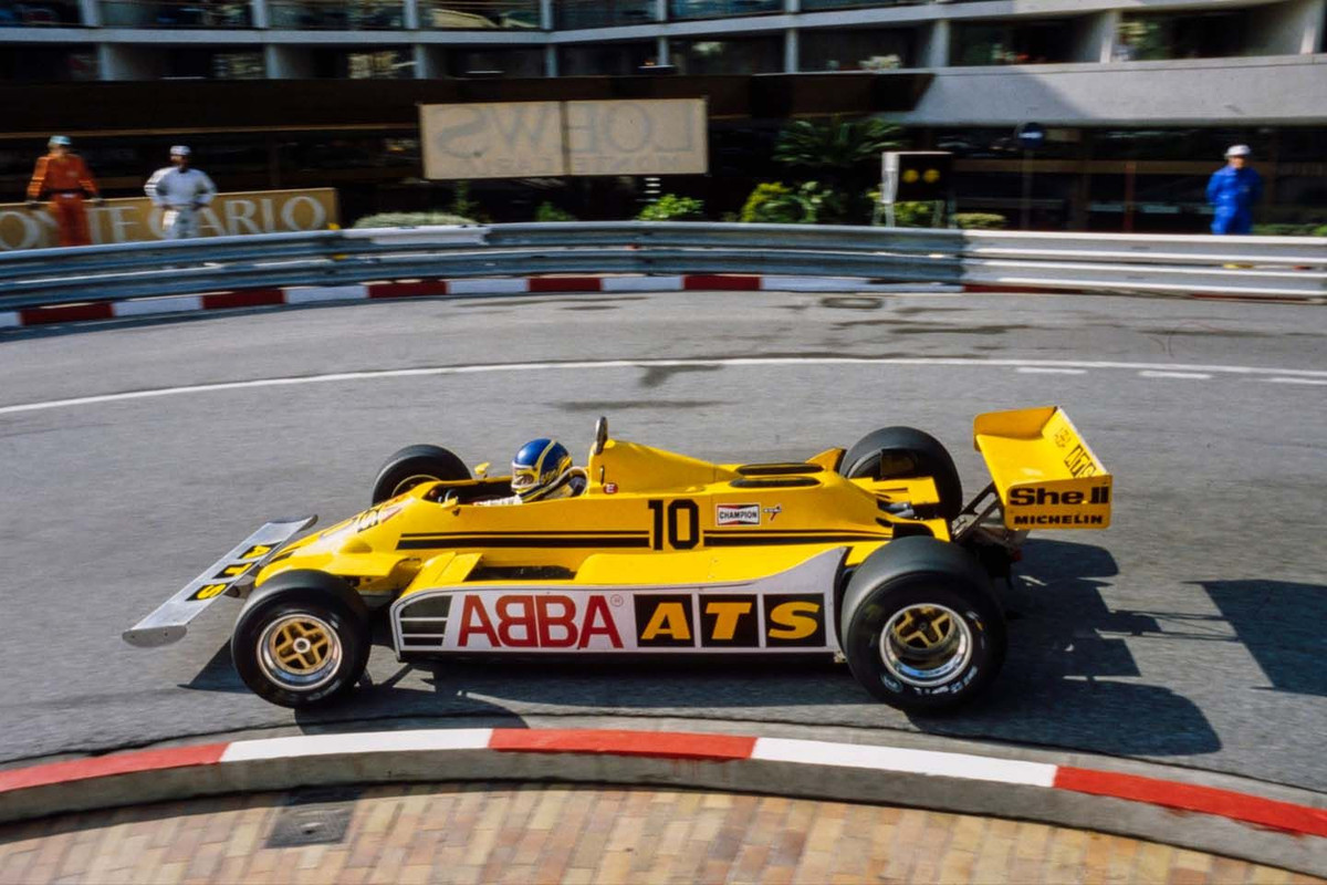 8110 MON RR — Postimages