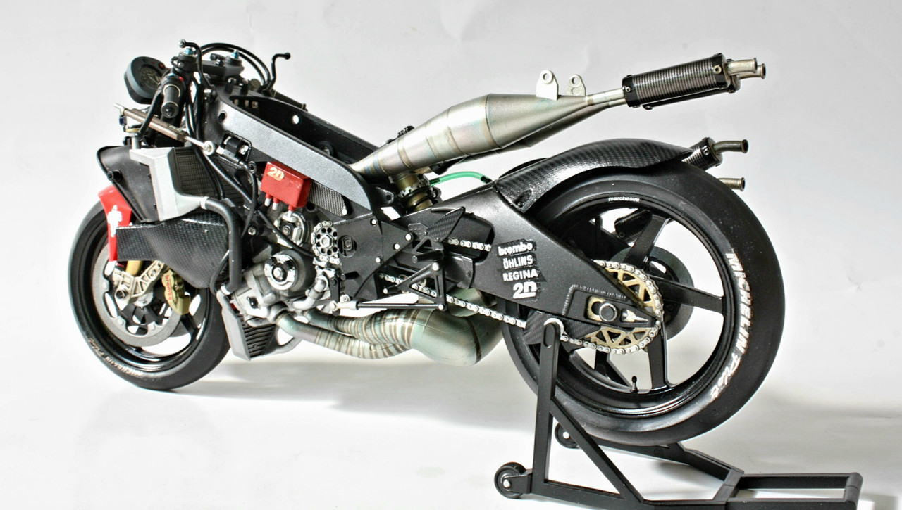 Yamaha YZR 500 (0WK1) 1998 - Luca Cadalora - Ready For Inspection - Vehicles - Britmodeller.com