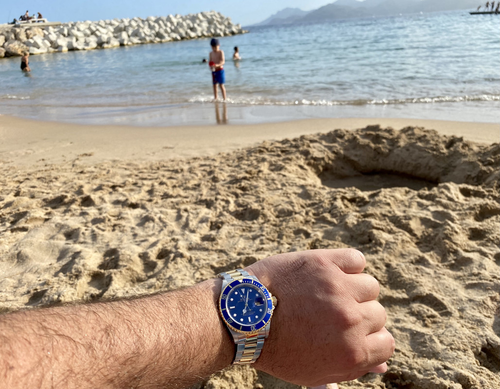 AB01 C033 F113 45 FA 8 B70 B5 CC979 EB22 E — Postimages