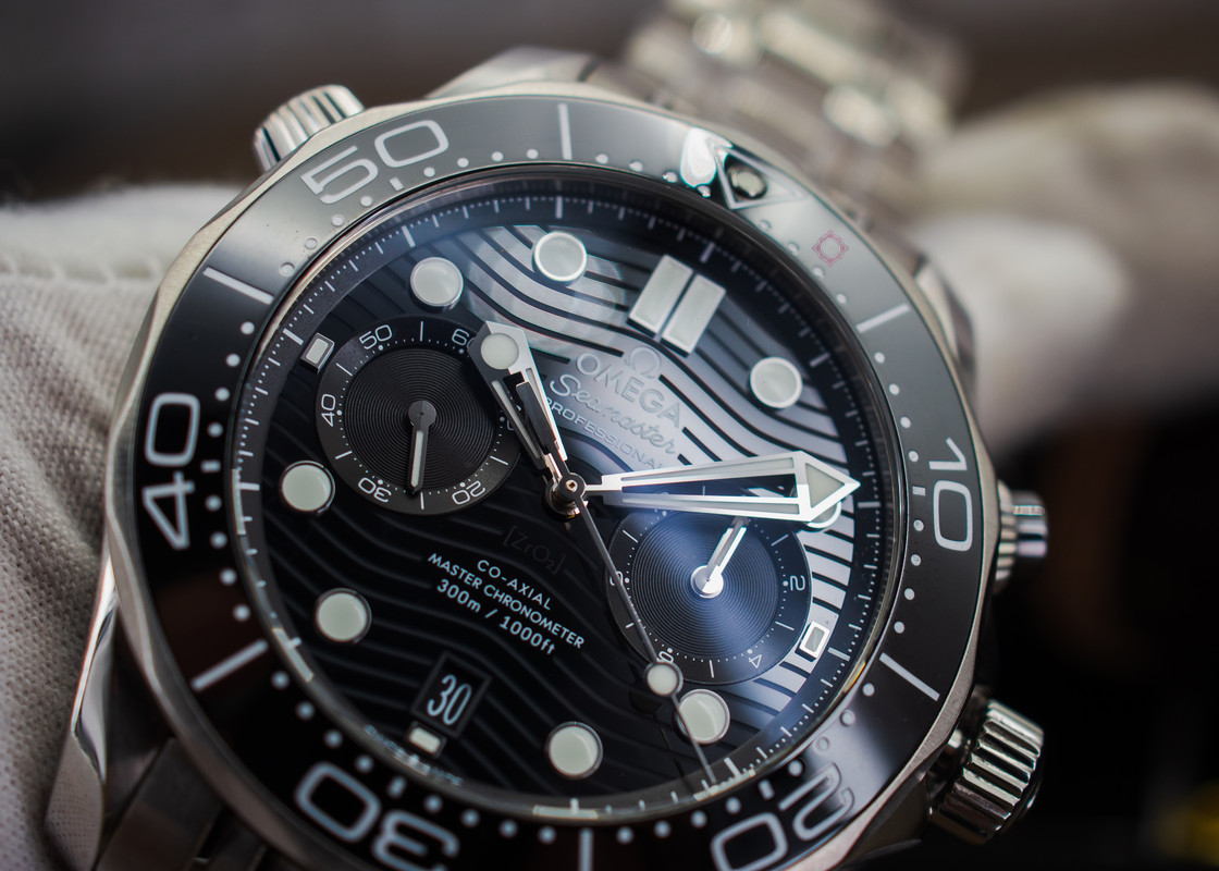 93 1180312 — Postimages