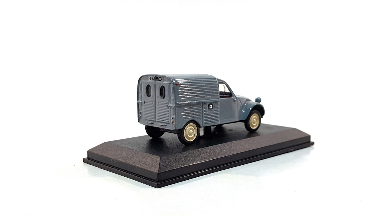 CT2 CVV702 — Postimages