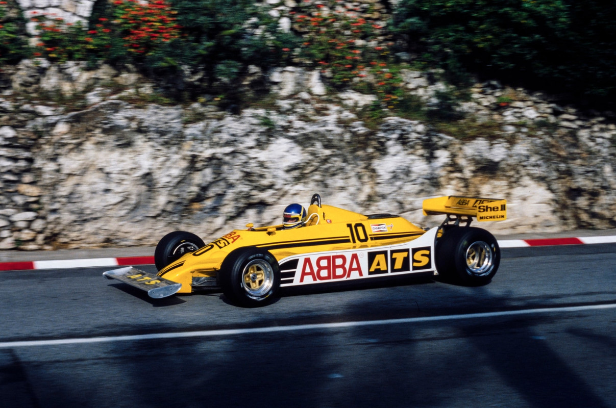 8109 Mon — Postimages