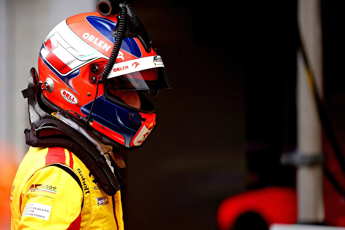 Robert Kubica — Postimages