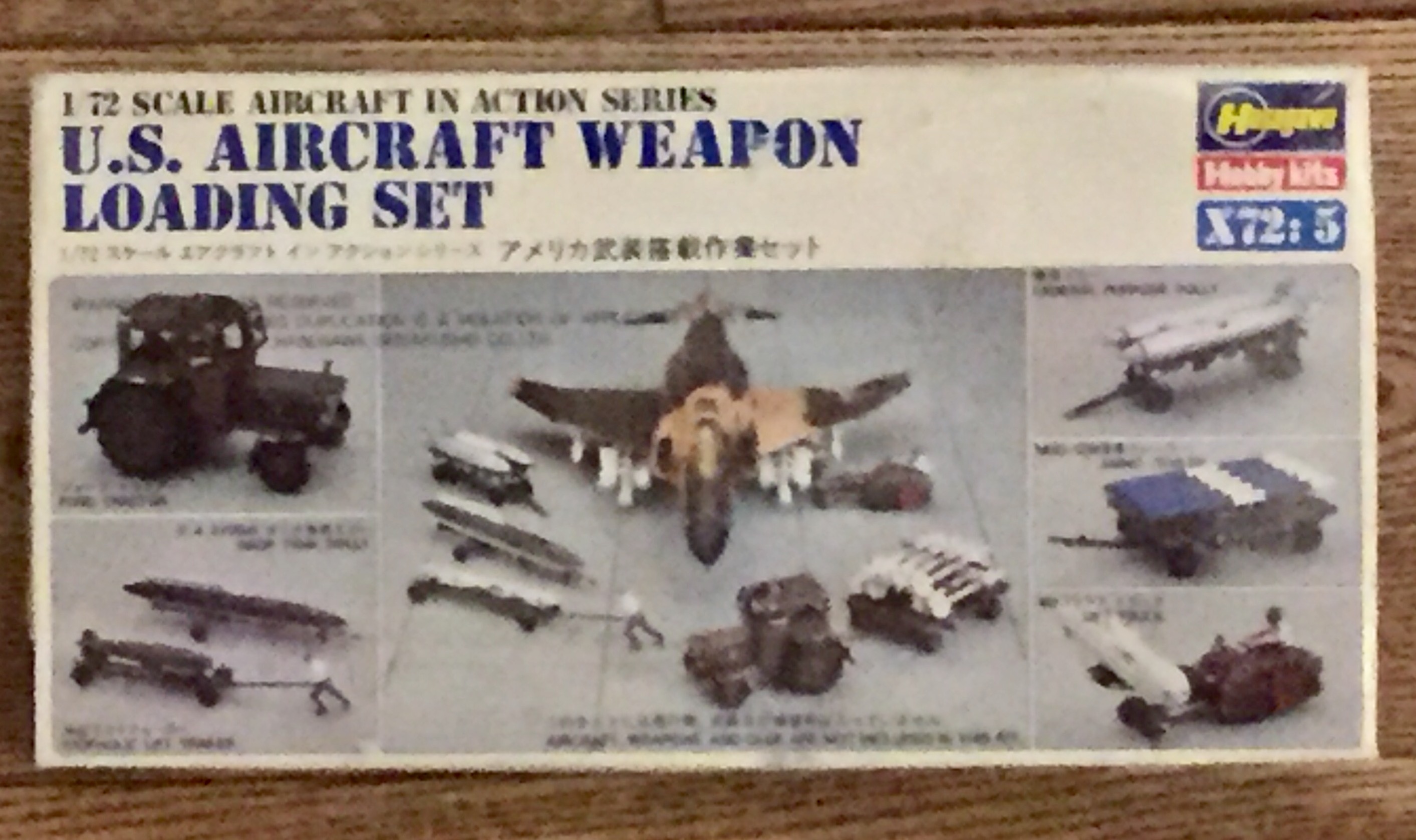 US Aircraft Weapon Loading Set Hasegawa — Postimages